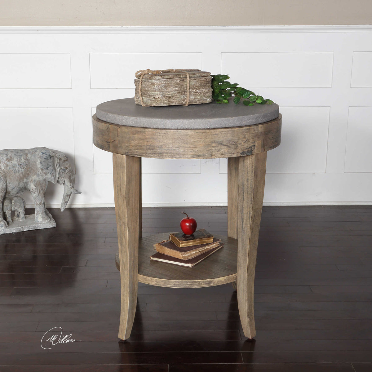 Deka Accent Table